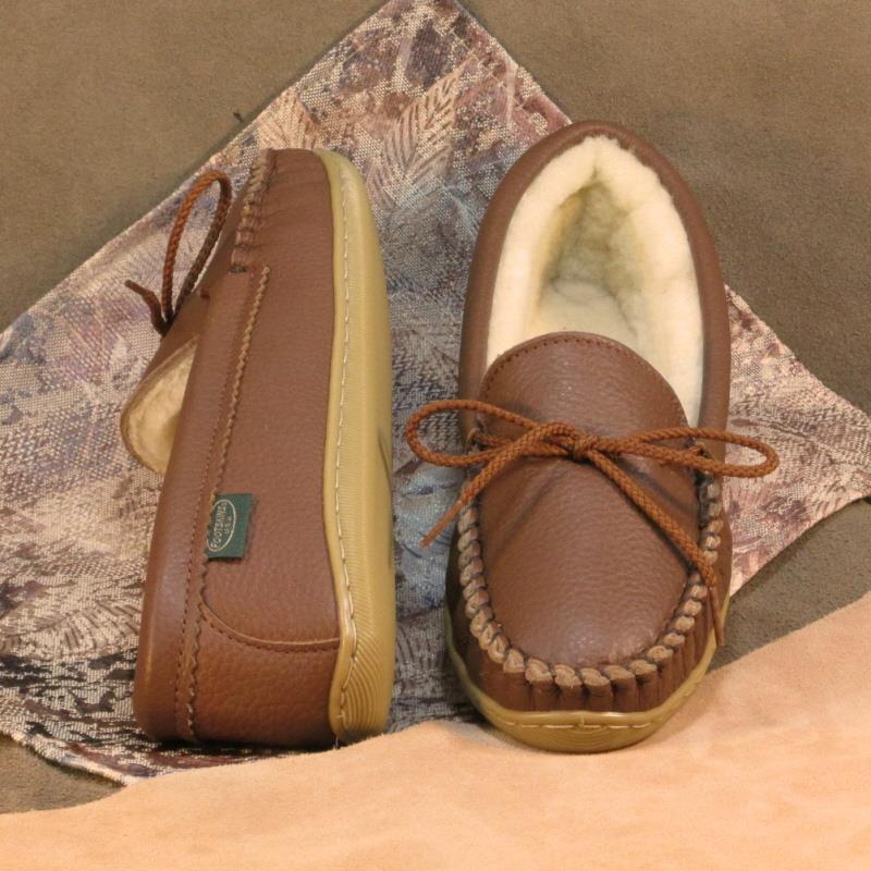 Women's Molded Sole Sheepskin Slippers - Footskins